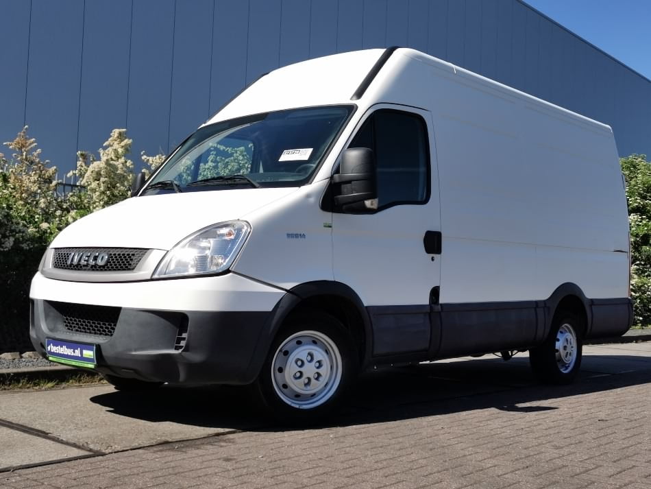PRUEBA - Iveco Daily 35S25 - 12M3 - Grupo Carrañaca | Taller ...